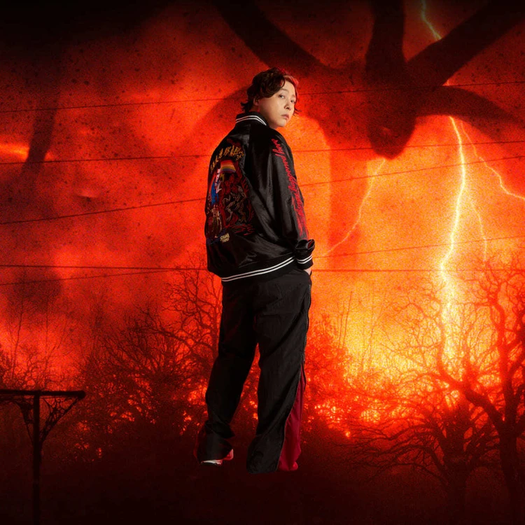 堂本剛さん 「ストレンジャー・シングス 未知の世界」コラボアイテムがZOZOTOWN限定販売！｜＠BAILA