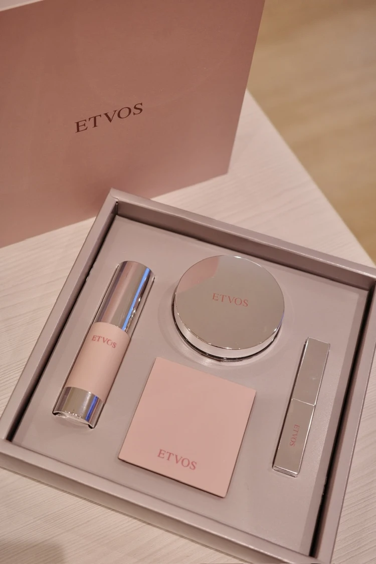 【速報！】11/5発売ETVOSホリデーコフレ2025 完全レビュー｜＠BAILA