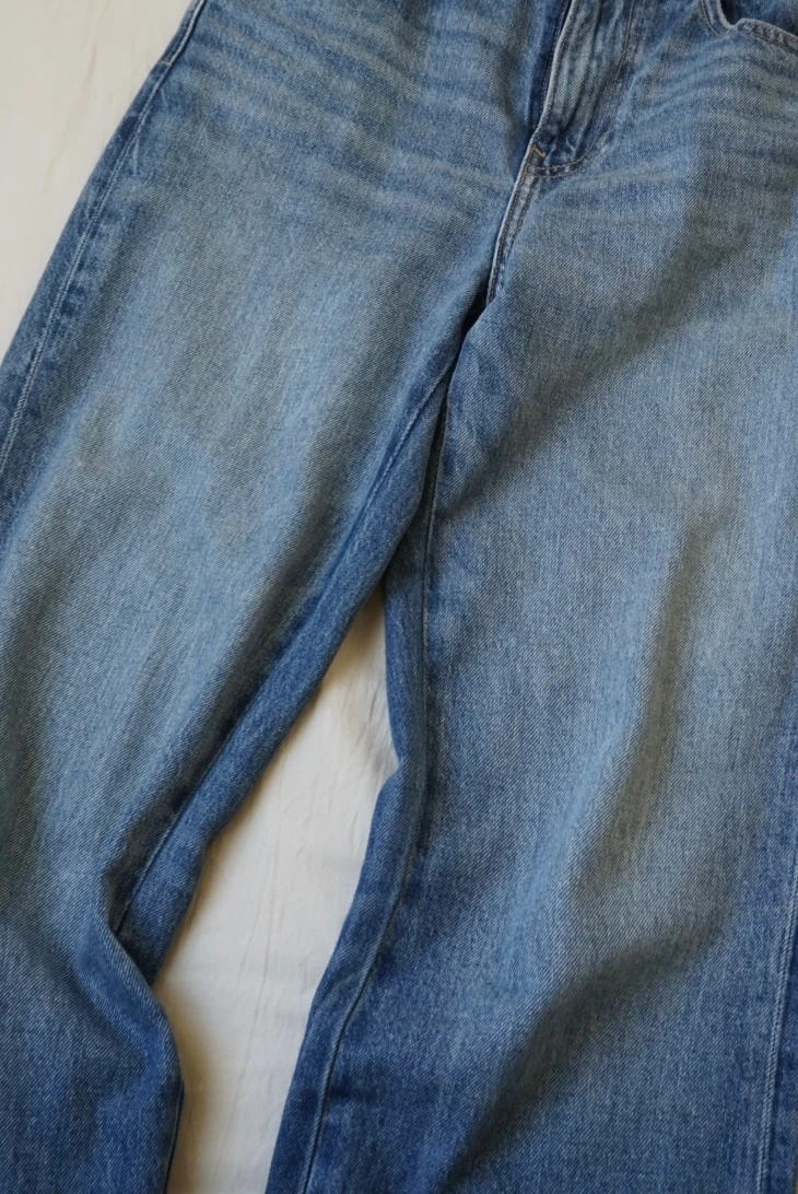 【ZARA購入品】きれいめ派さんにこそおすすめしたい！ 洒落感デニム「Z.03」の魅力｜＠BAILA