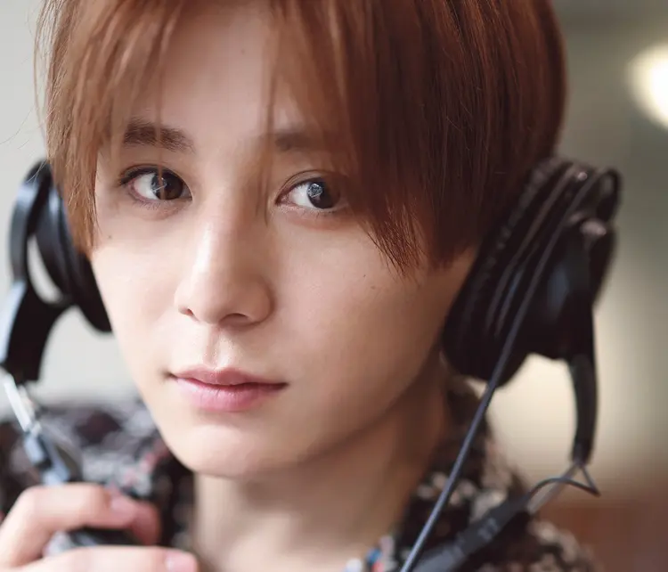 【9月28日発売・先行カット付き】 #SnowMan #深澤辰哉 さんのBAILA初表紙は濡れ髪大人モード♡ ギャップにときめく誌上デートも！｜＠BAILA