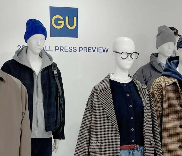 GU（ジーユー）の秋新作ジャケット2点を比べてみた！【ライターnana 買うべき！オトナのGU】｜＠BAILA