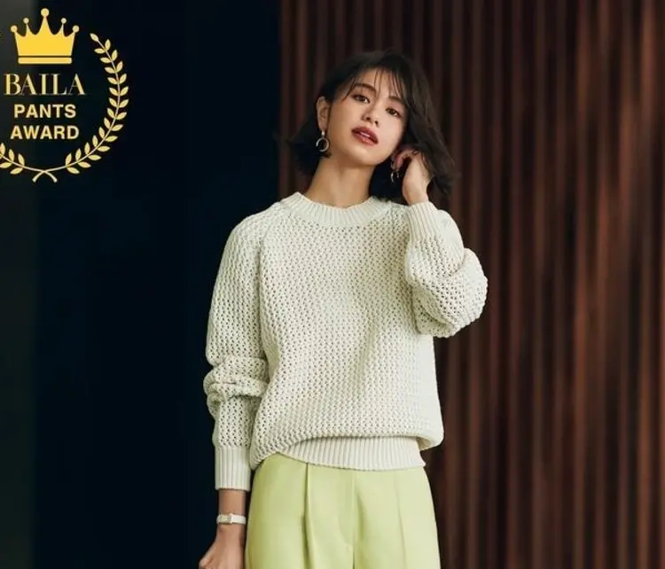 【写真】3Dブラウスコーデまとめ｜＠BAILA