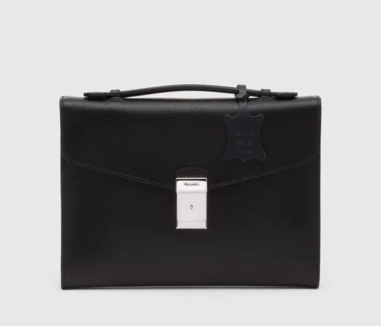 【画像】GUの￥990トップスおすすめコーデ｜＠BAILA