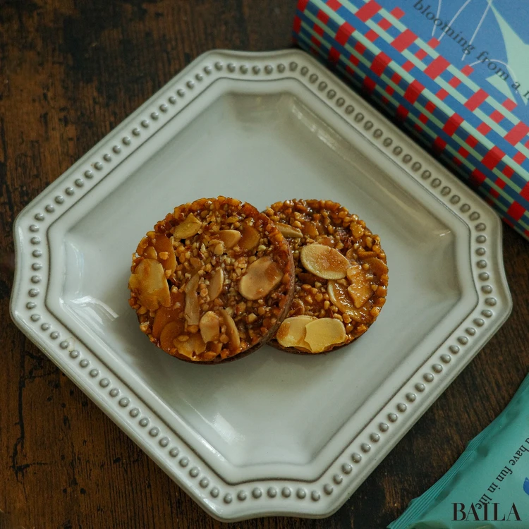 褒められ手土産お菓子【caica（カイカ）】渋谷に常設店オープン！ナッツが主役のフロランショコラサンド、ショコラブラウンケーキ｜＠BAILA