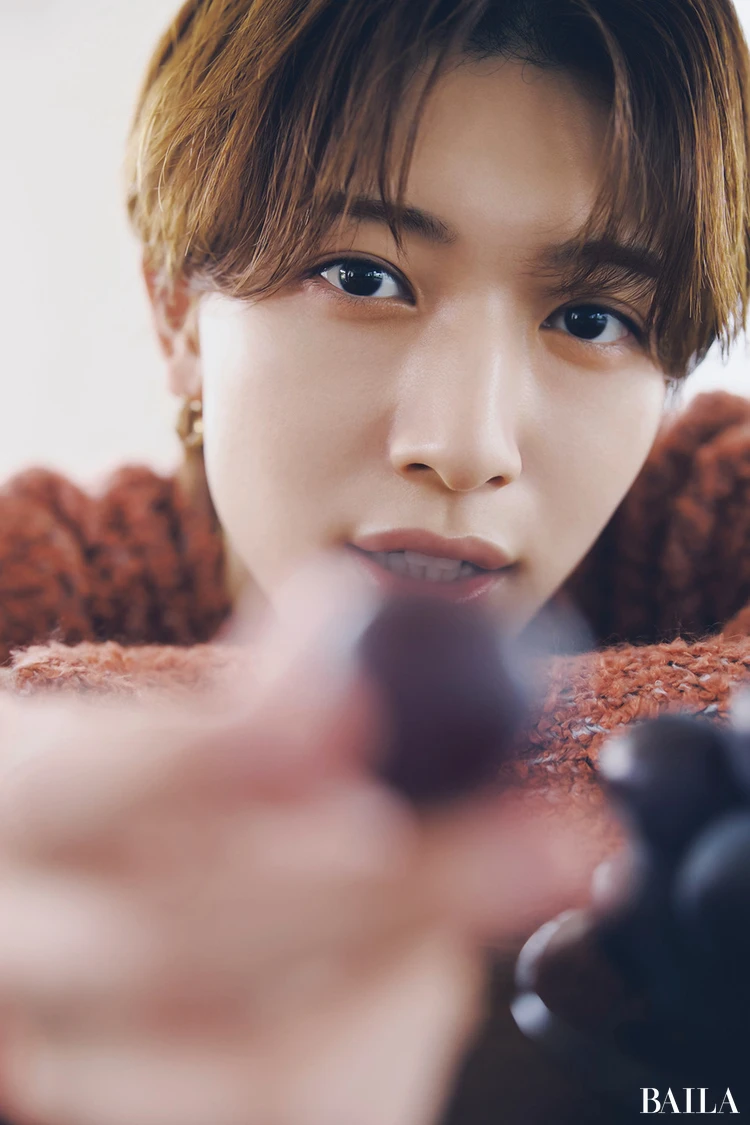 【BAILA11月号】 #中村嶺亜 さん ＃KEYTOLIT が登場！「恋人にしたいJr」に選ばれ続ける理由に急接近♡【先行カット】｜＠BAILA