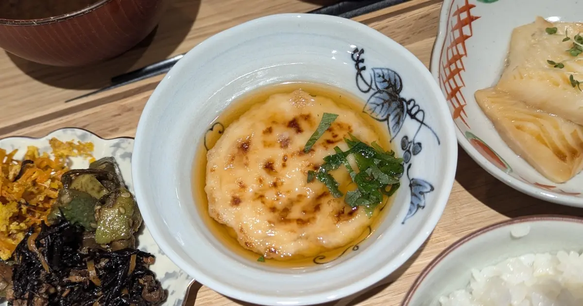 旅先グルメをおうちで再現 ジーマミー豆腐の揚げだし｜＠BAILA（バイラ）